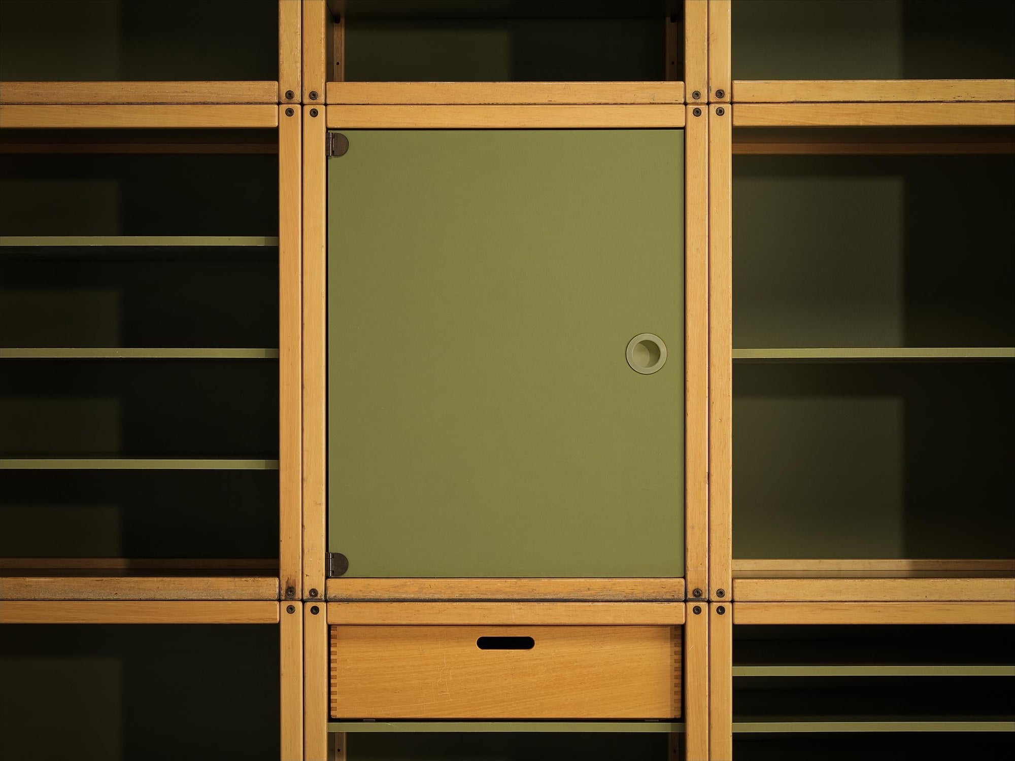 Modular 'Profilsystem' Wall Unit with Diverse Storage Compartments in